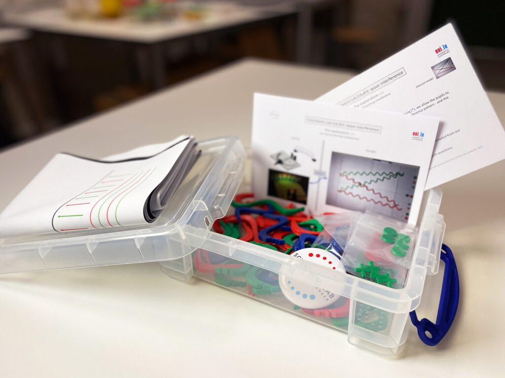 Educational kits - Scienteens Lab - University of Luxembourg I Uni.lu