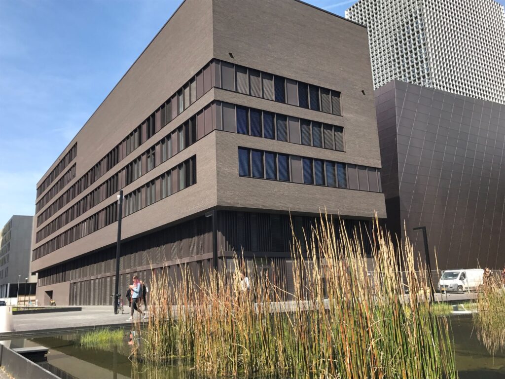 Algebra and Number Theory - Research area I University of Luxembourg