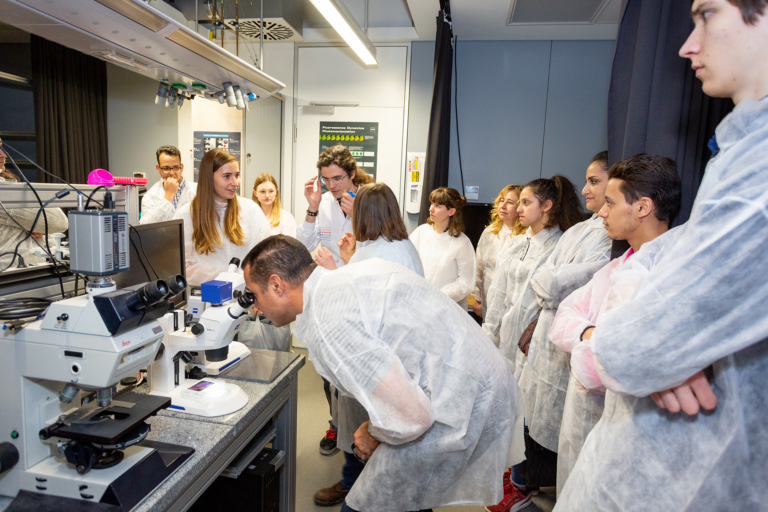 Discover the University - University of Luxembourg