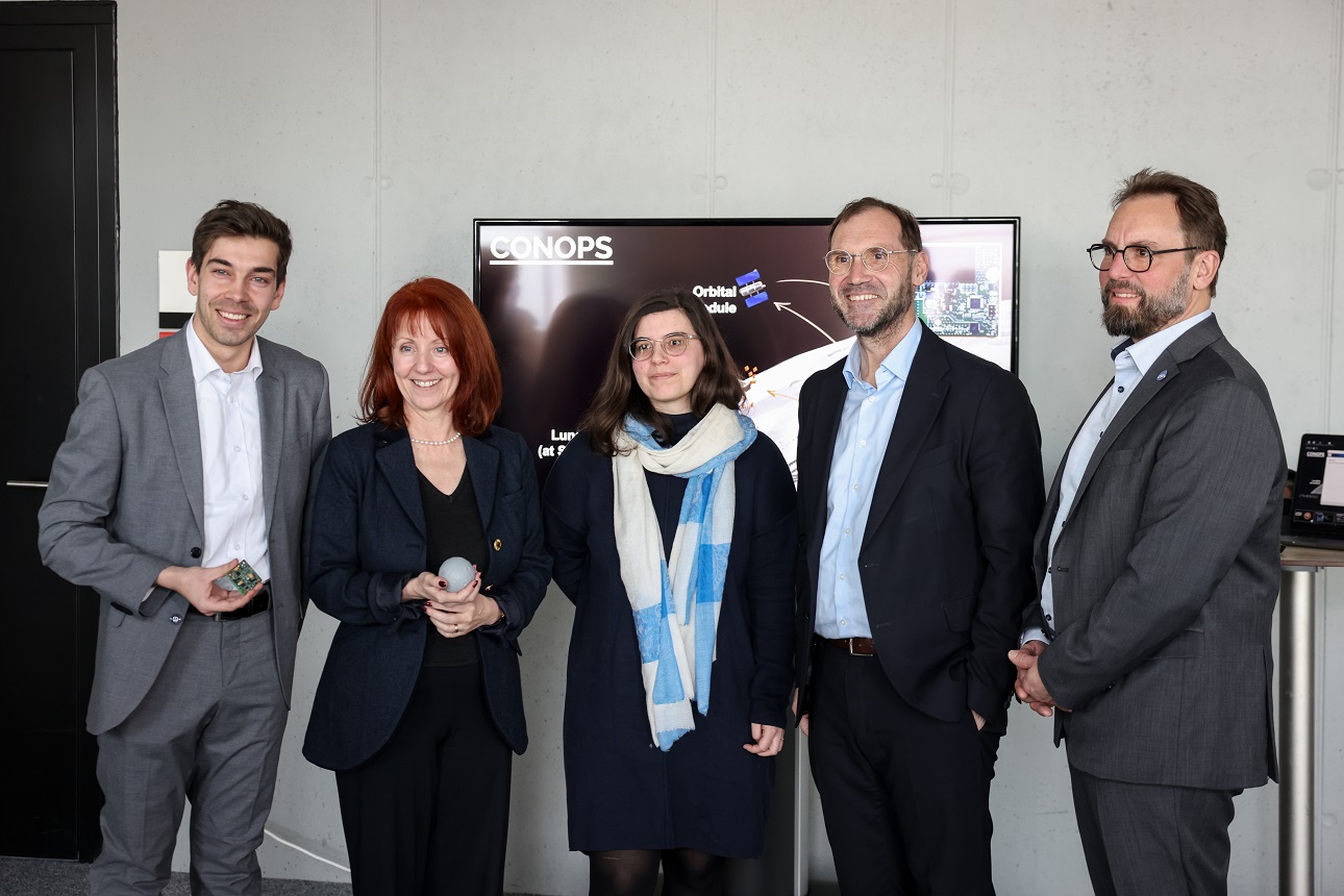 ESA visits the University - University of Luxembourg