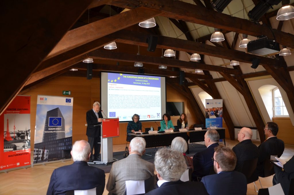 The European Union at a crossroads - University of Luxembourg